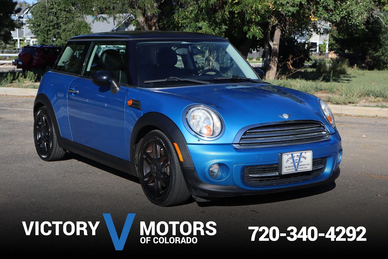 2012 MINI Cooper Hardtop Base | Victory Motors of Colorado