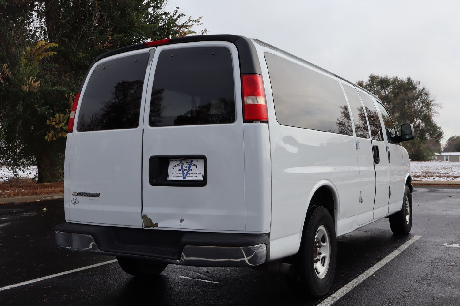 2009 Chevrolet Express Passenger LS 3500 | Victory Motors of Colorado