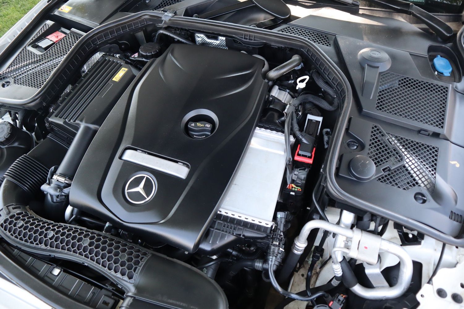 2015 Mercedes-Benz C 300 C-CLASS | Victory Motors of Colorado