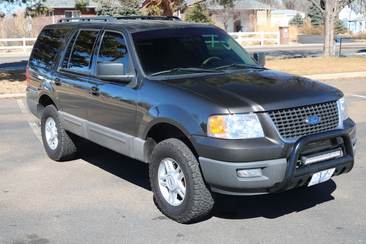 2005 Ford Expedition XLT | Victory Motors of Colorado