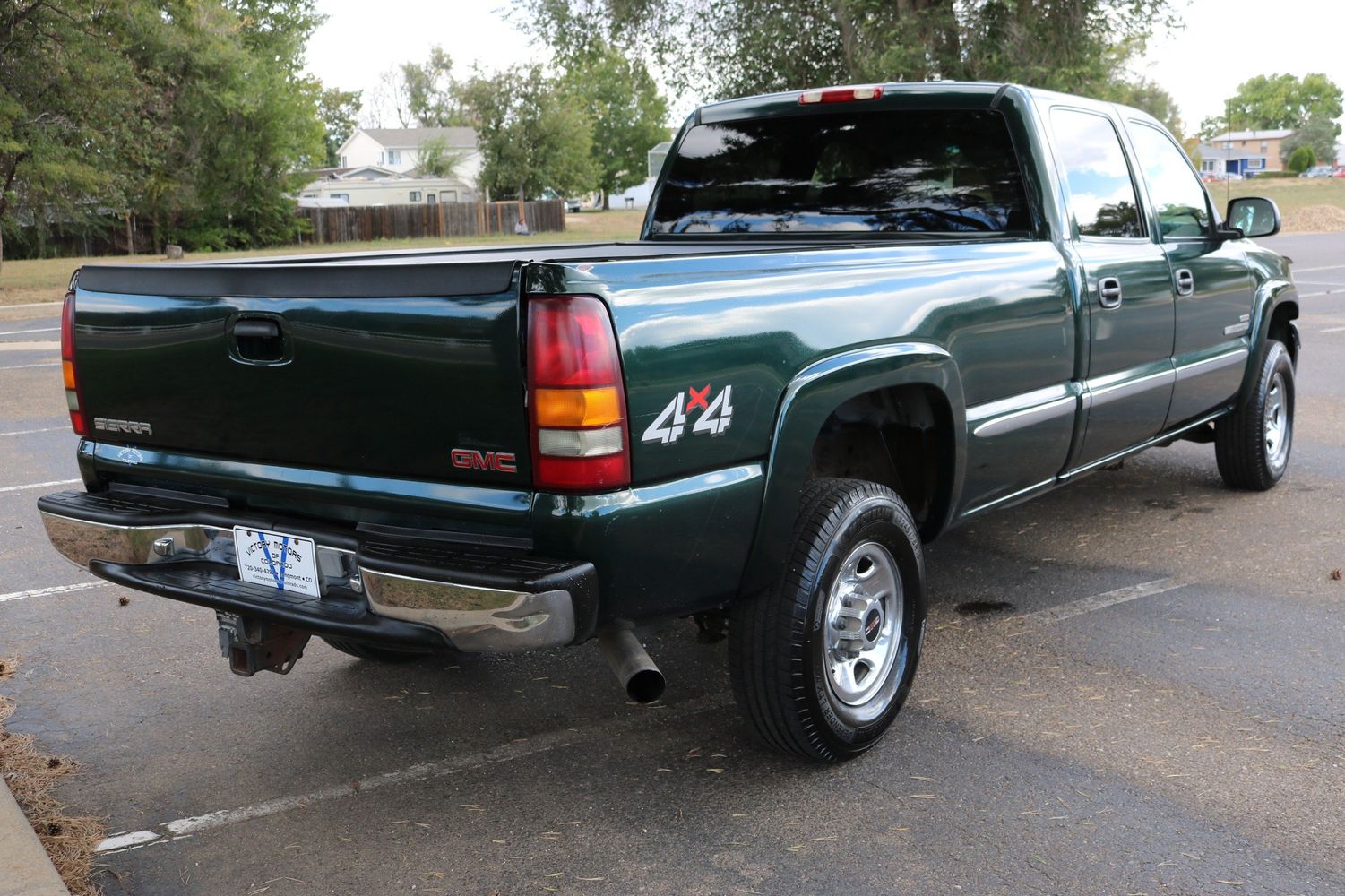 2001 GMC Sierra 2500HD SL | Victory Motors of Colorado