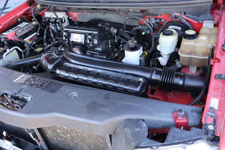 2005 Ford F-150 Lariat | Victory Motors of Colorado