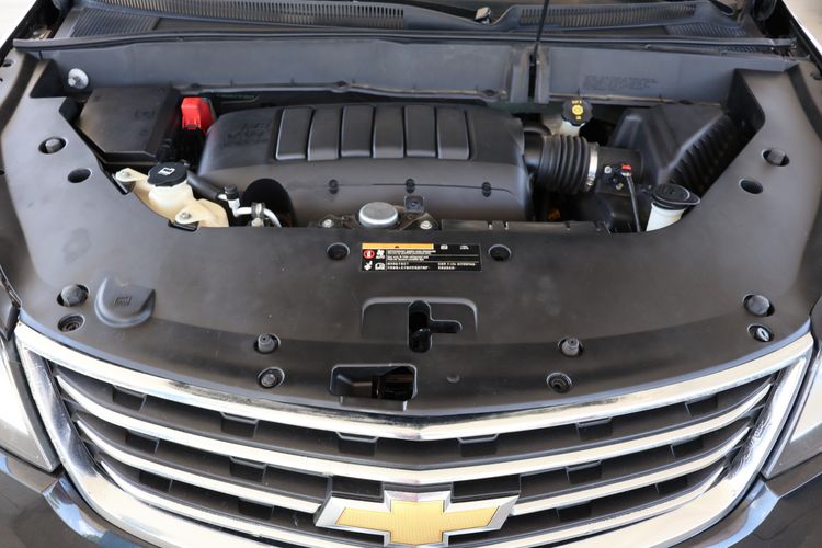 2015 Chevrolet Traverse LT | Victory Motors of Colorado
