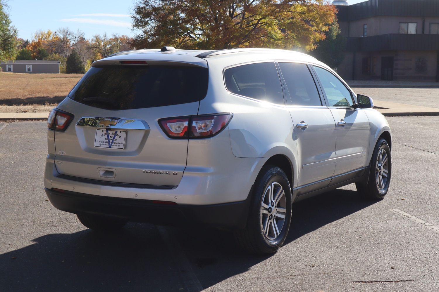 2016 Chevrolet Traverse LT | Victory Motors of Colorado