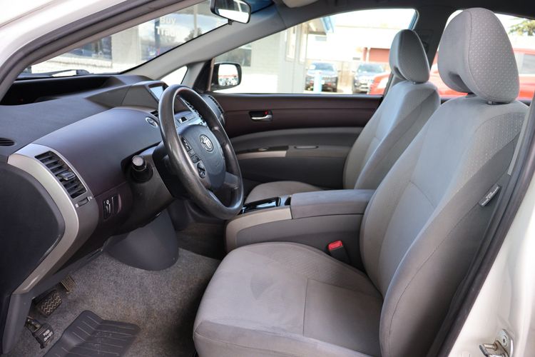 2005 Toyota Prius Base | Victory Motors of Colorado