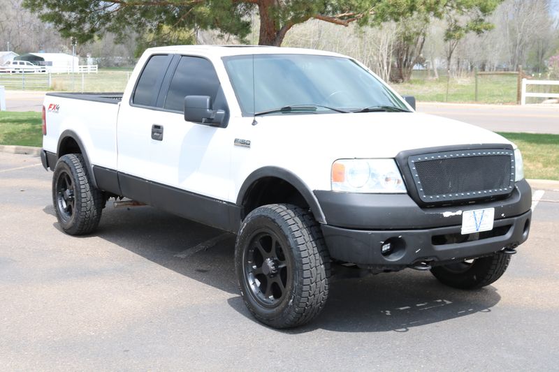 2006 Ford F-150 Photos