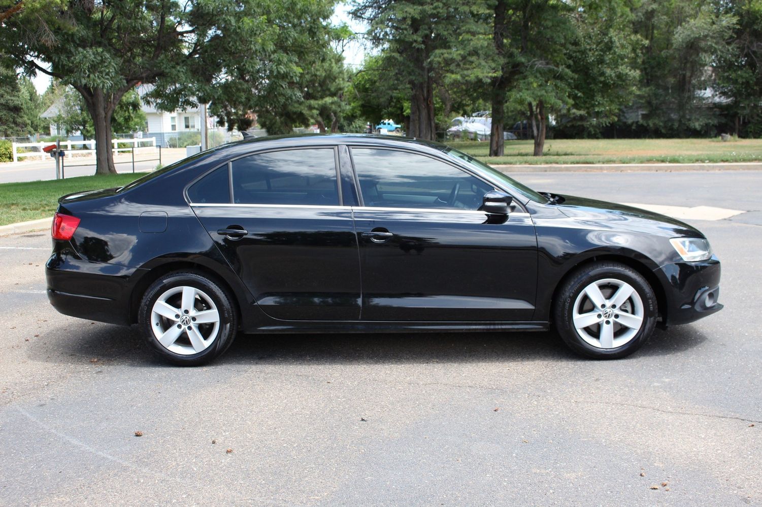 2012 Volkswagen Jetta TDI | Victory Motors of Colorado