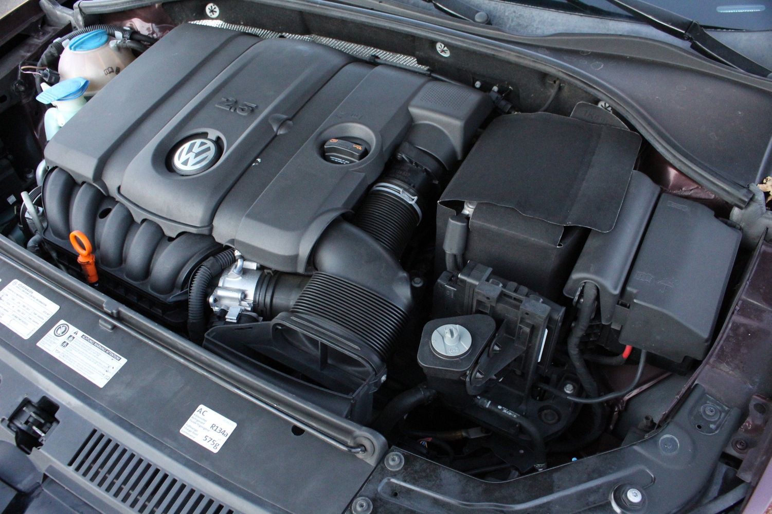 2012 Volkswagen Passat SE PZEV | Victory Motors of Colorado