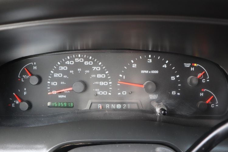 2004 Ford Excursion XLT | Victory Motors of Colorado