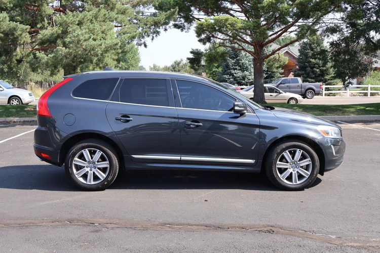 2016 Volvo XC60 T6 | Victory Motors of Colorado