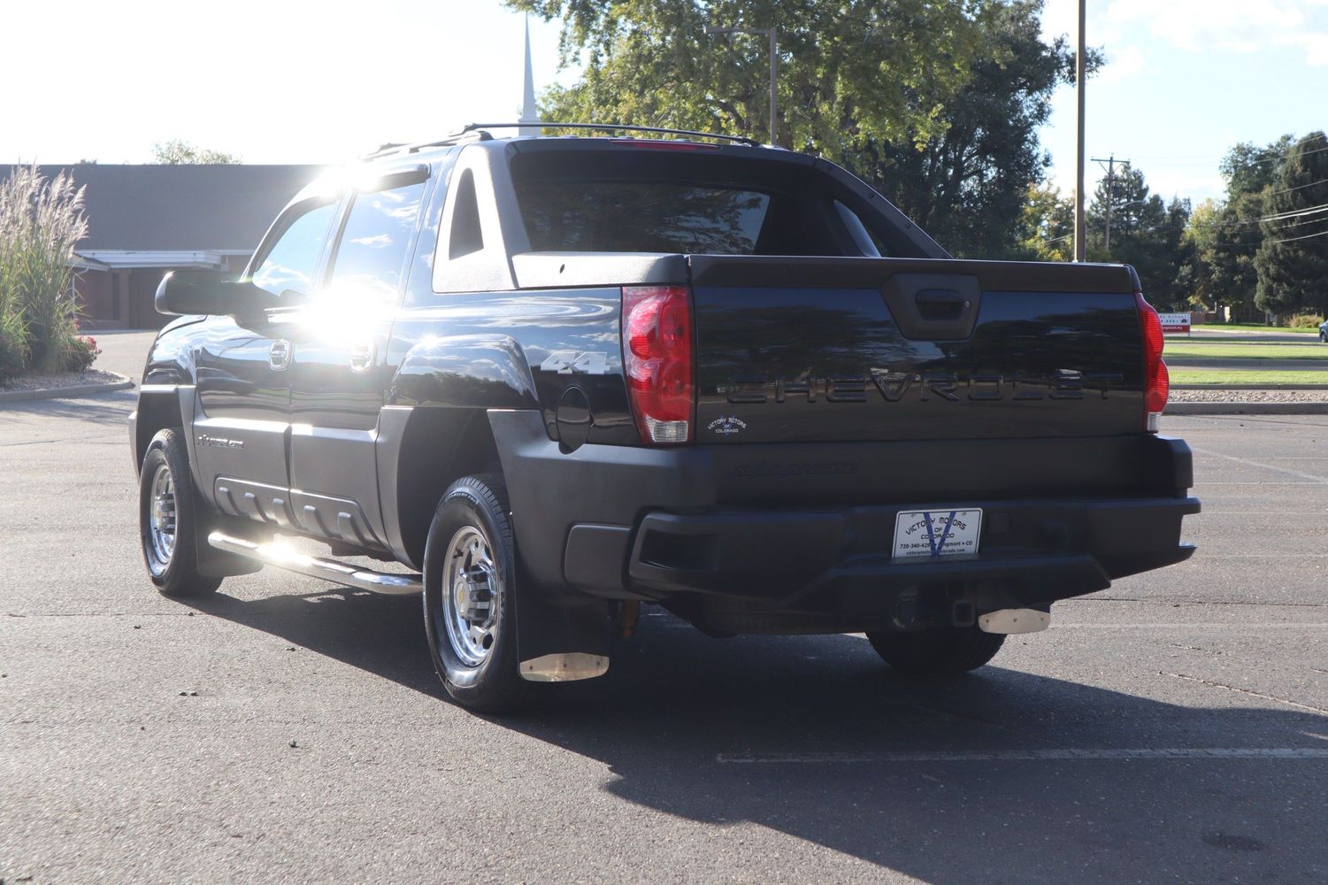 2004 Chevrolet Avalanche 2500 | Victory Motors of Colorado