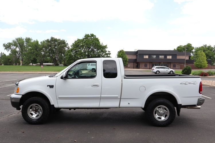 2002 Ford F-150 XLT | Victory Motors of Colorado