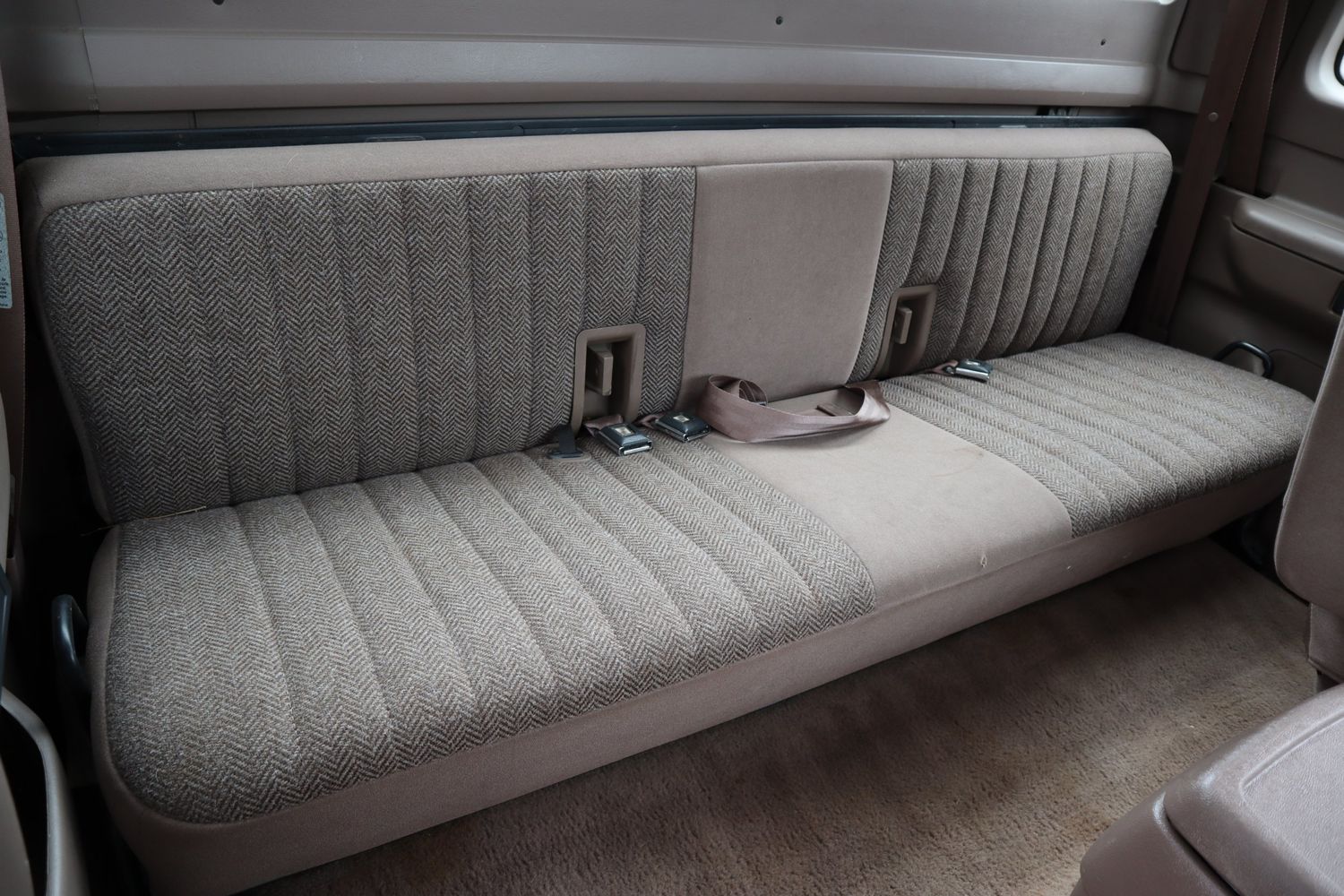 1992 Ford F-150 XLT Lariat | Victory Motors of Colorado