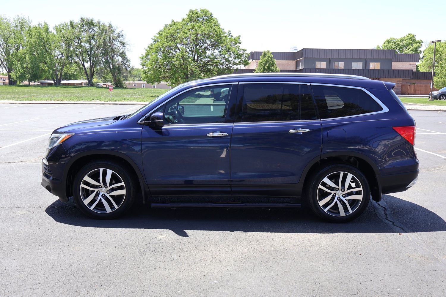 2016 Honda Pilot Touring | Victory Motors of Colorado
