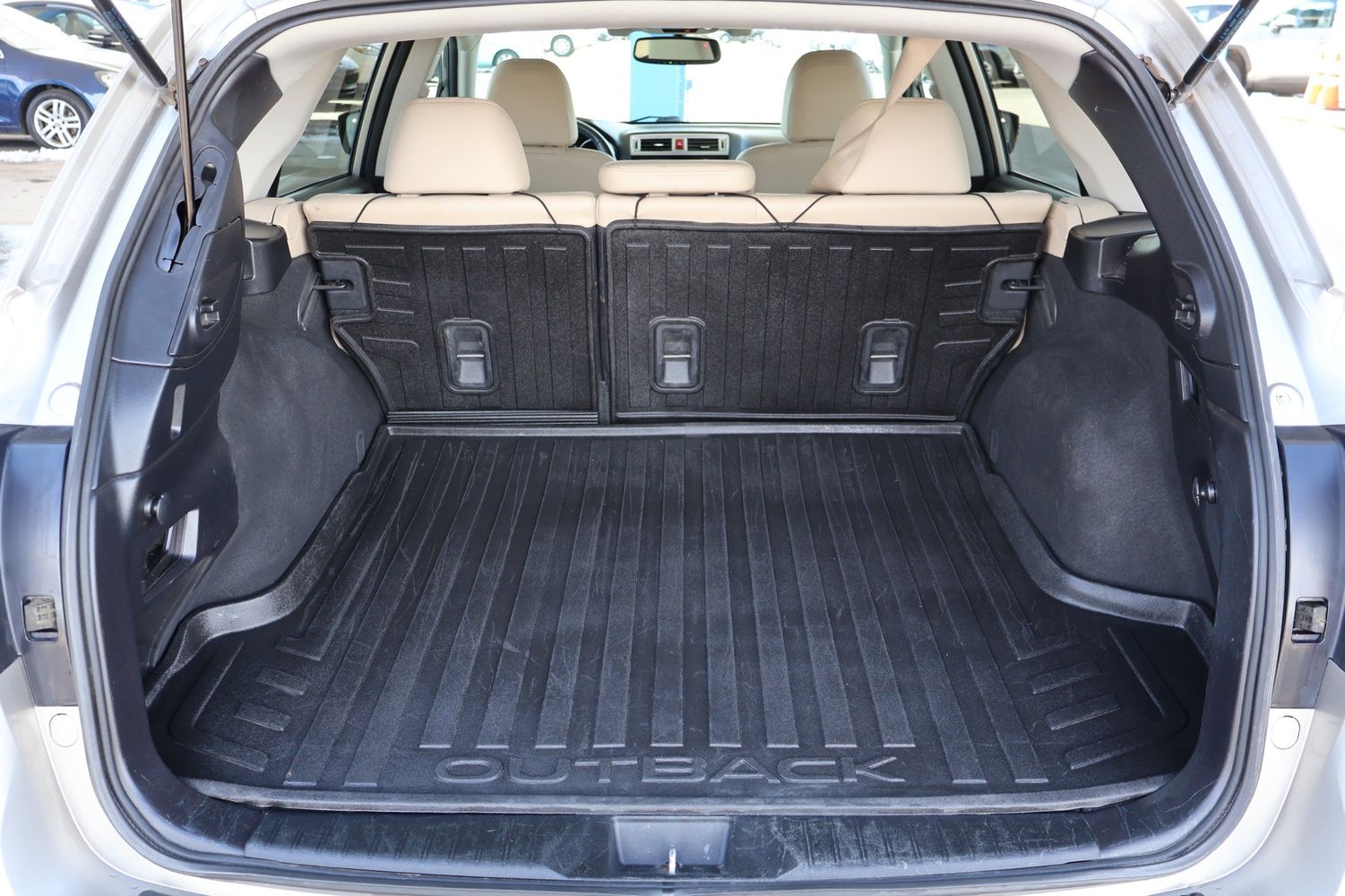 2016 Subaru Outback 2.5i Limited | Victory Motors of Colorado