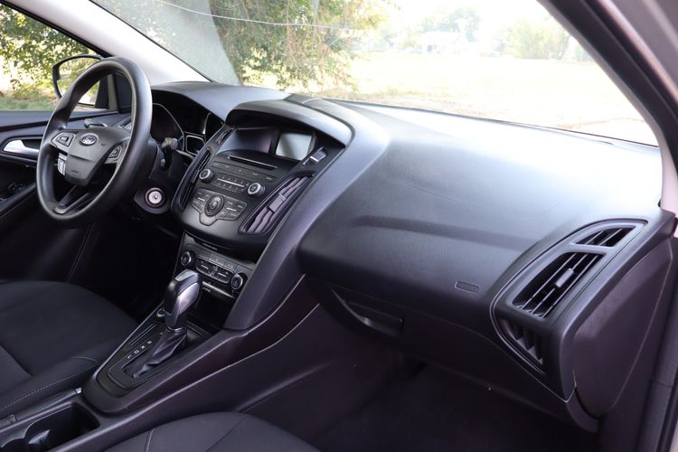 2015 Ford Focus SE | Victory Motors of Colorado