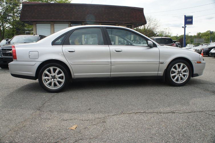 2004 Volvo S80 2.5T | Zoom Auto Group - Used Cars New Jersey