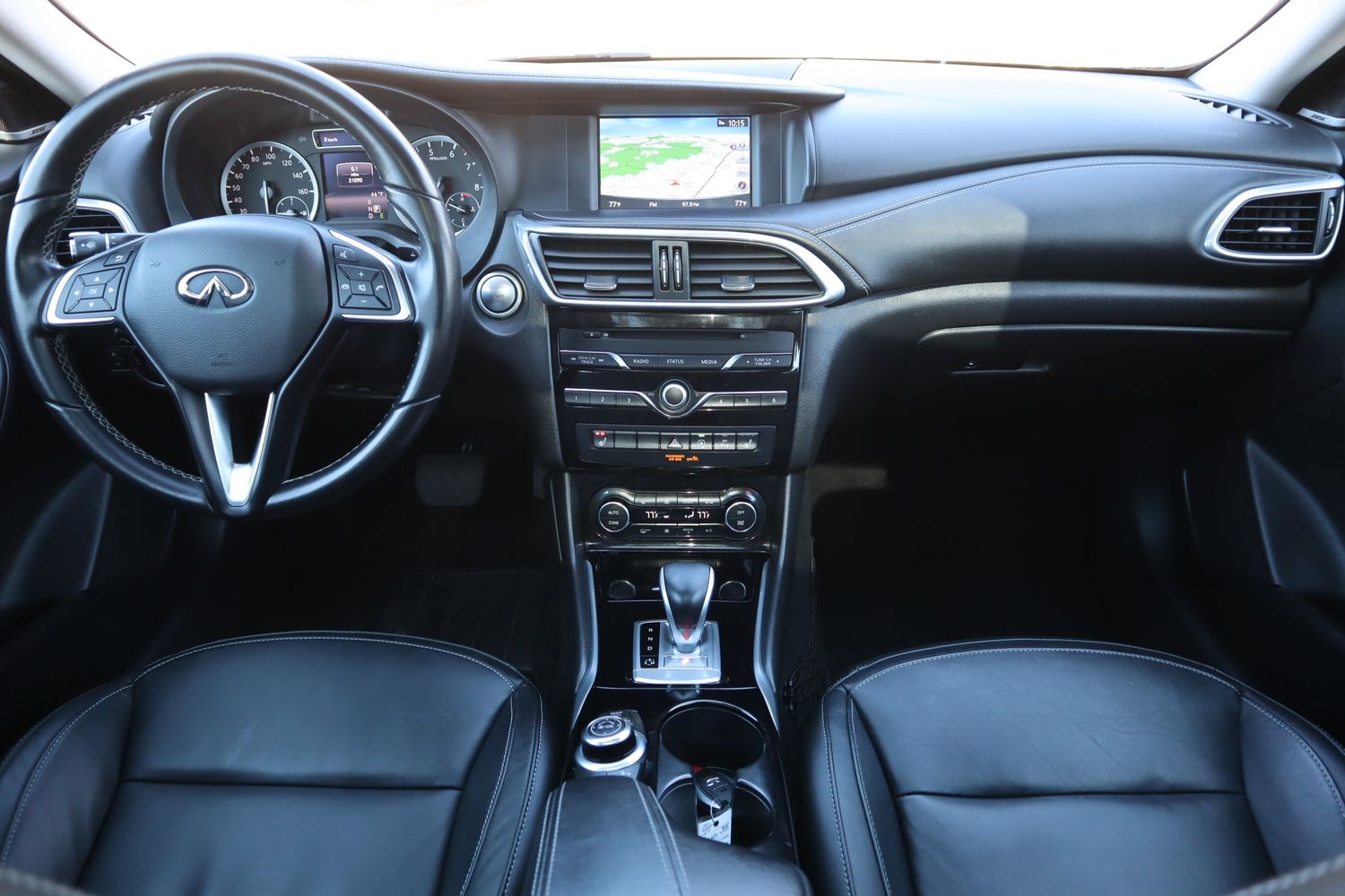 2017 INFINITI QX30 Premium | Victory Motors of Colorado