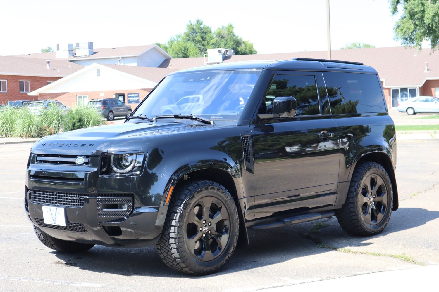 2022 Land Rover Defender 90 X-Dynamic HSE | Victory Motors of Colorado