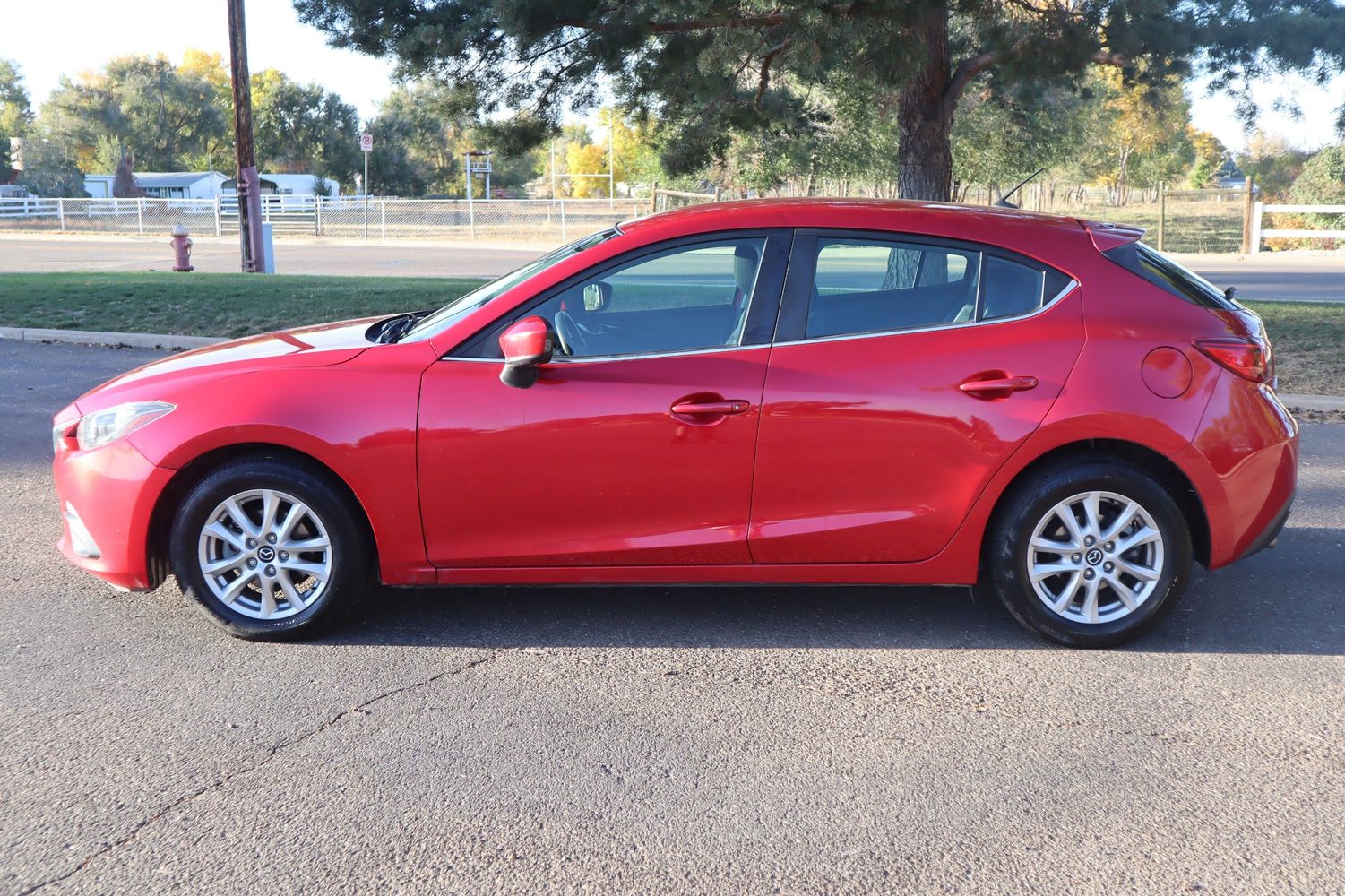 2016 Mazda Mazda3 i Sport | Victory Motors of Colorado