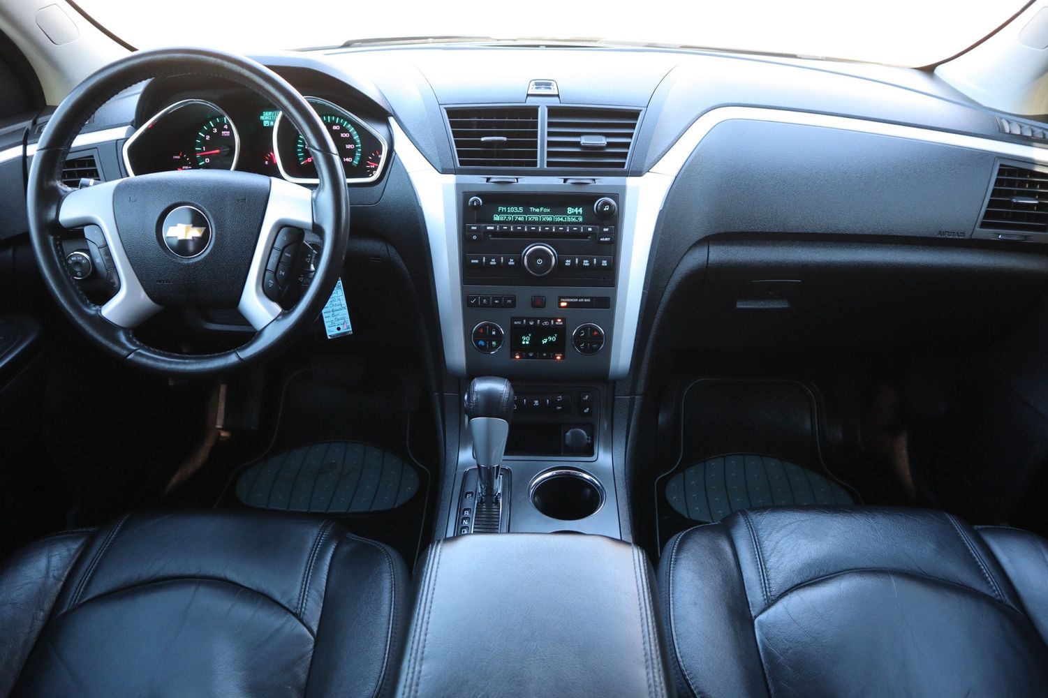 2011 Chevrolet Traverse LT | Victory Motors of Colorado