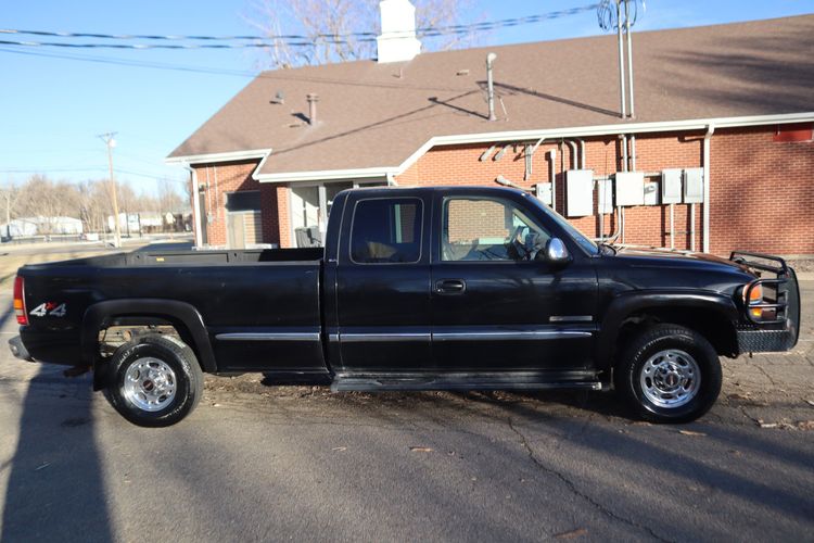2000 GMC Sierra 2500 SLT | Victory Motors of Colorado
