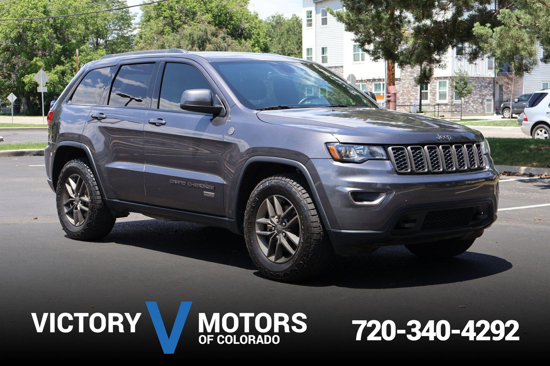 2016 Jeep Grand Cherokee Laredo | Victory Motors of Colorado