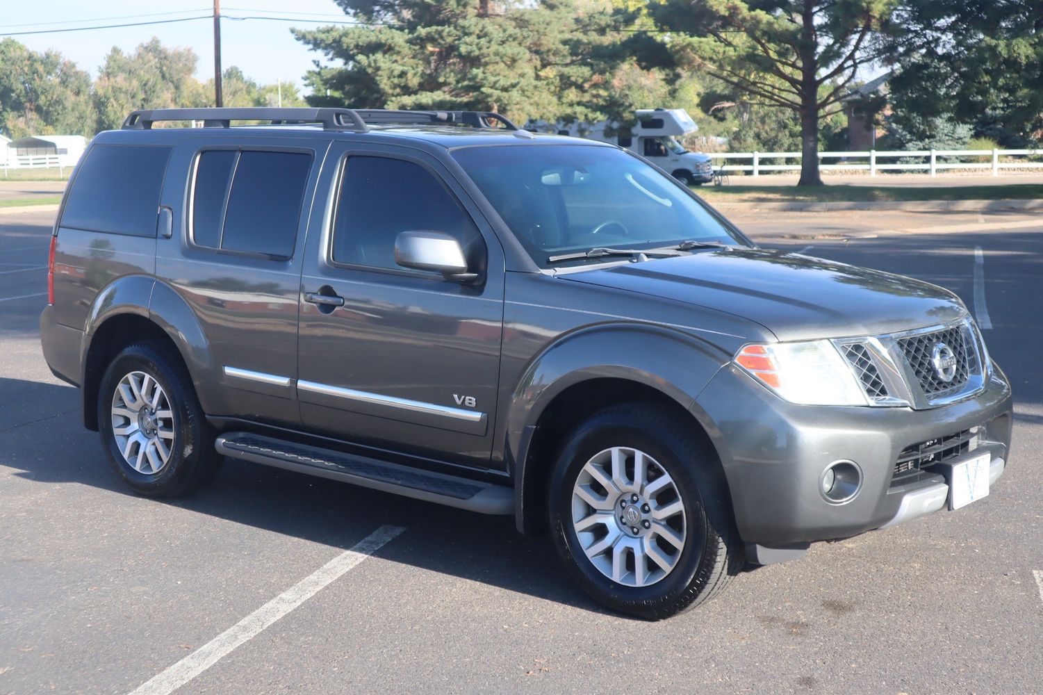 2008 Nissan Pathfinder LE V8 | Victory Motors of Colorado