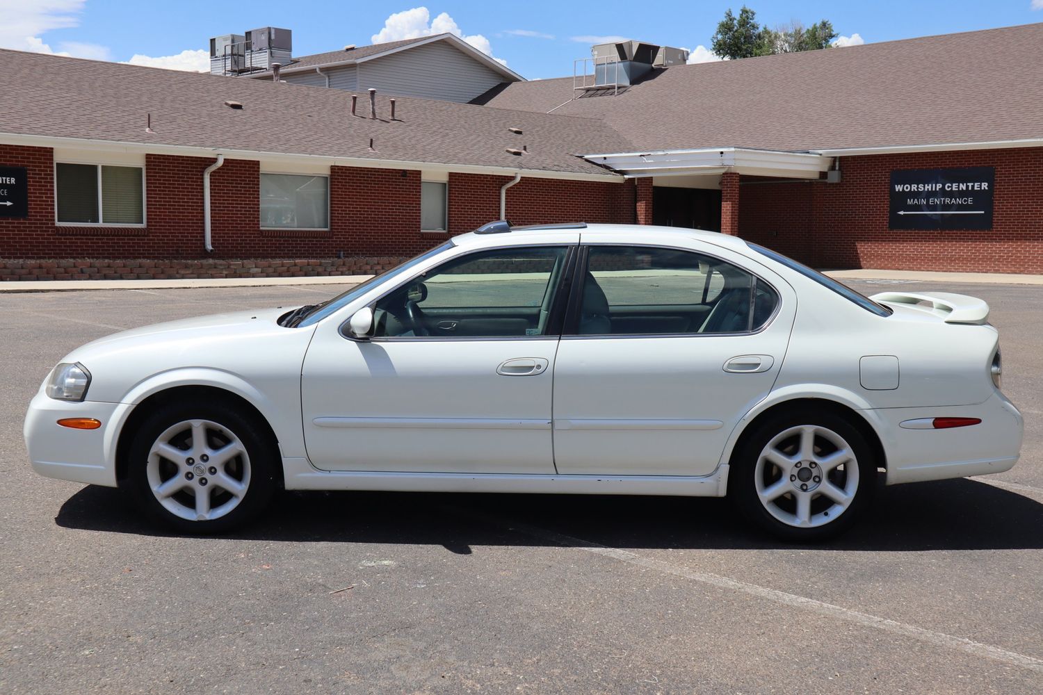 2002 Nissan Maxima SE | Victory Motors of Colorado