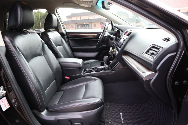 2015 Subaru Outback 3.6R Limited | Victory Motors of Colorado