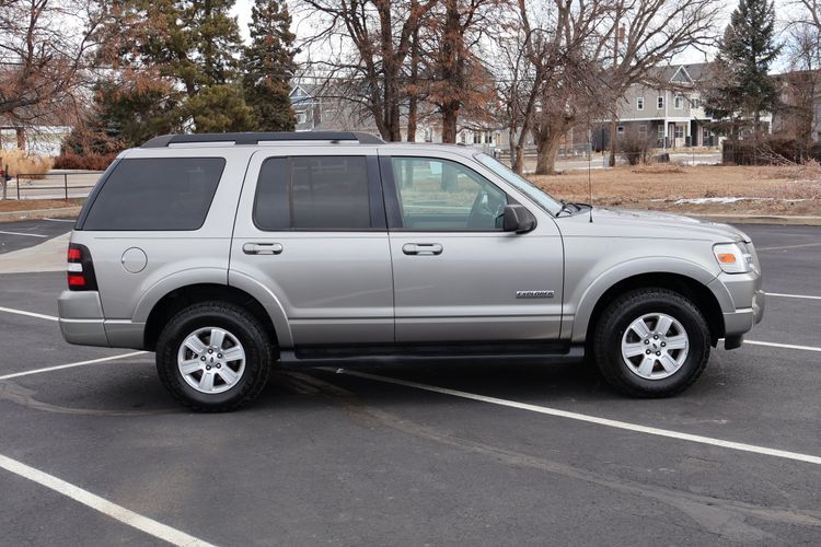 2008 Ford Explorer XLT | Victory Motors of Colorado