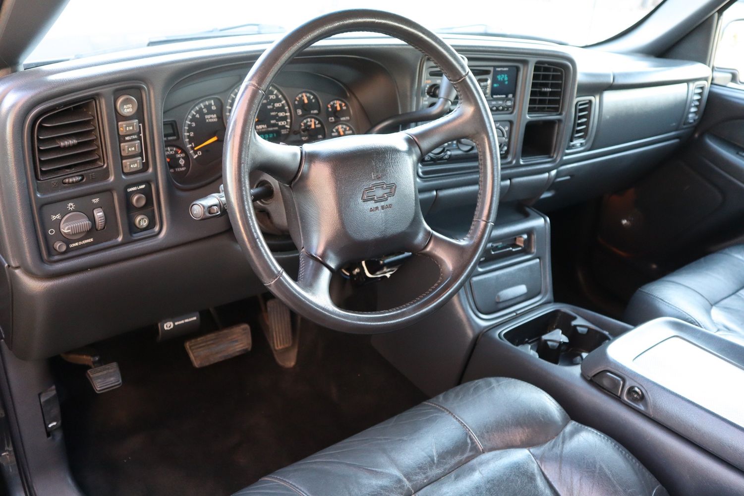 2001 Chevrolet Silverado 1500HD LT | Victory Motors of Colorado