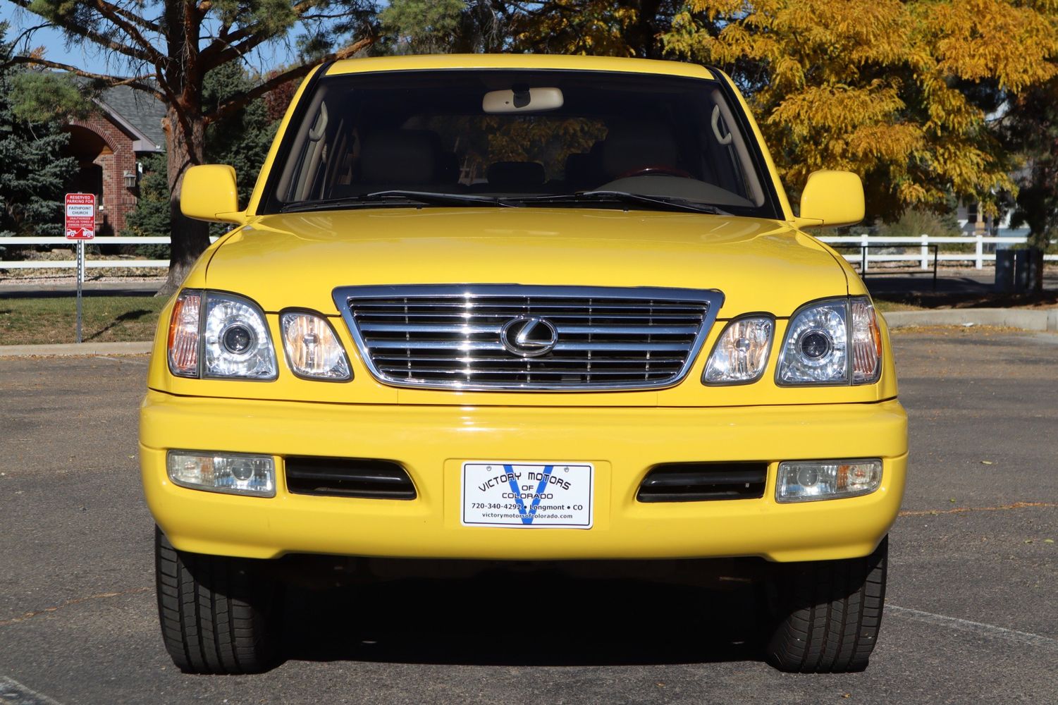 2001 Lexus LX 470 Base | Victory Motors of Colorado