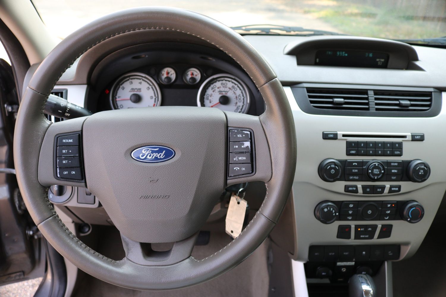 2011 Ford Focus SEL | Victory Motors of Colorado