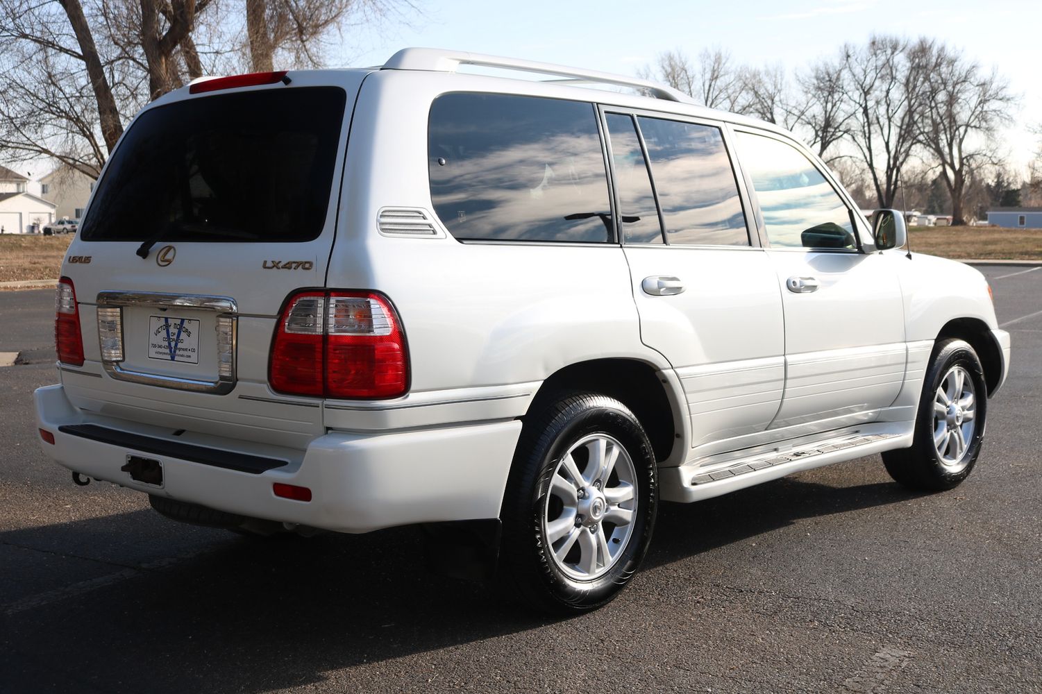2004 Lexus LX 470 | Victory Motors of Colorado