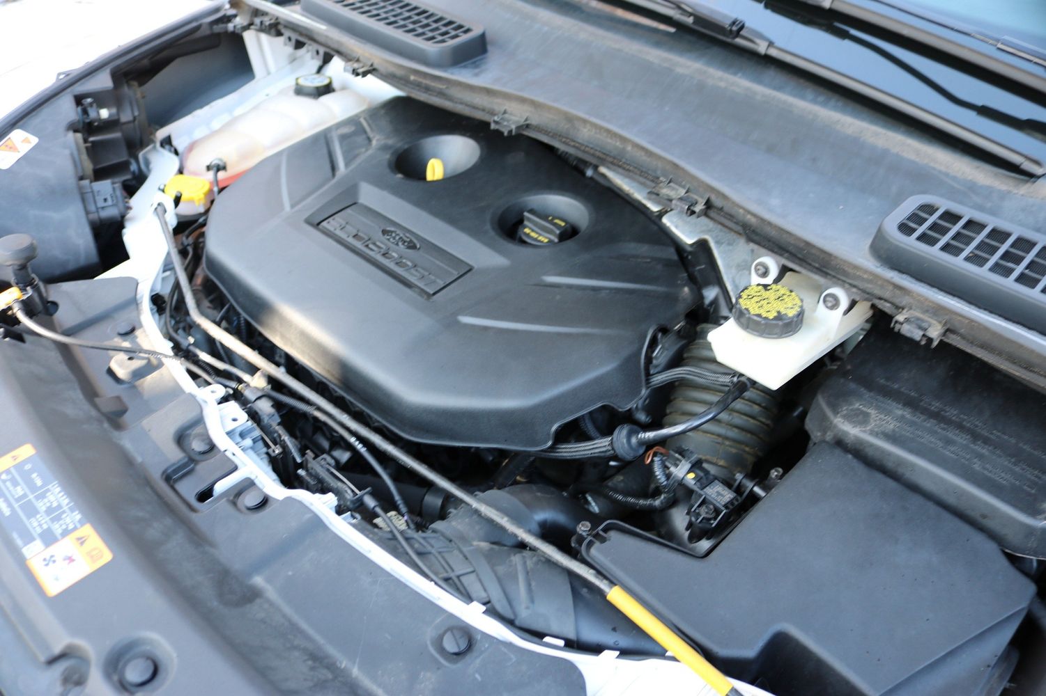 2013 Ford Escape Titanium | Victory Motors of Colorado