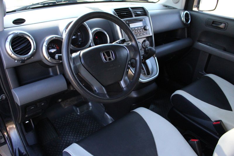 2003 Honda Element Photos