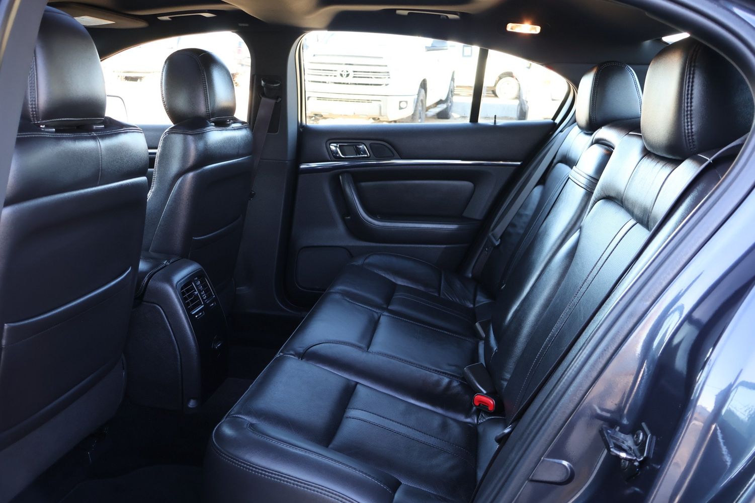 2013 Lincoln MKS EcoBoost | Victory Motors of Colorado