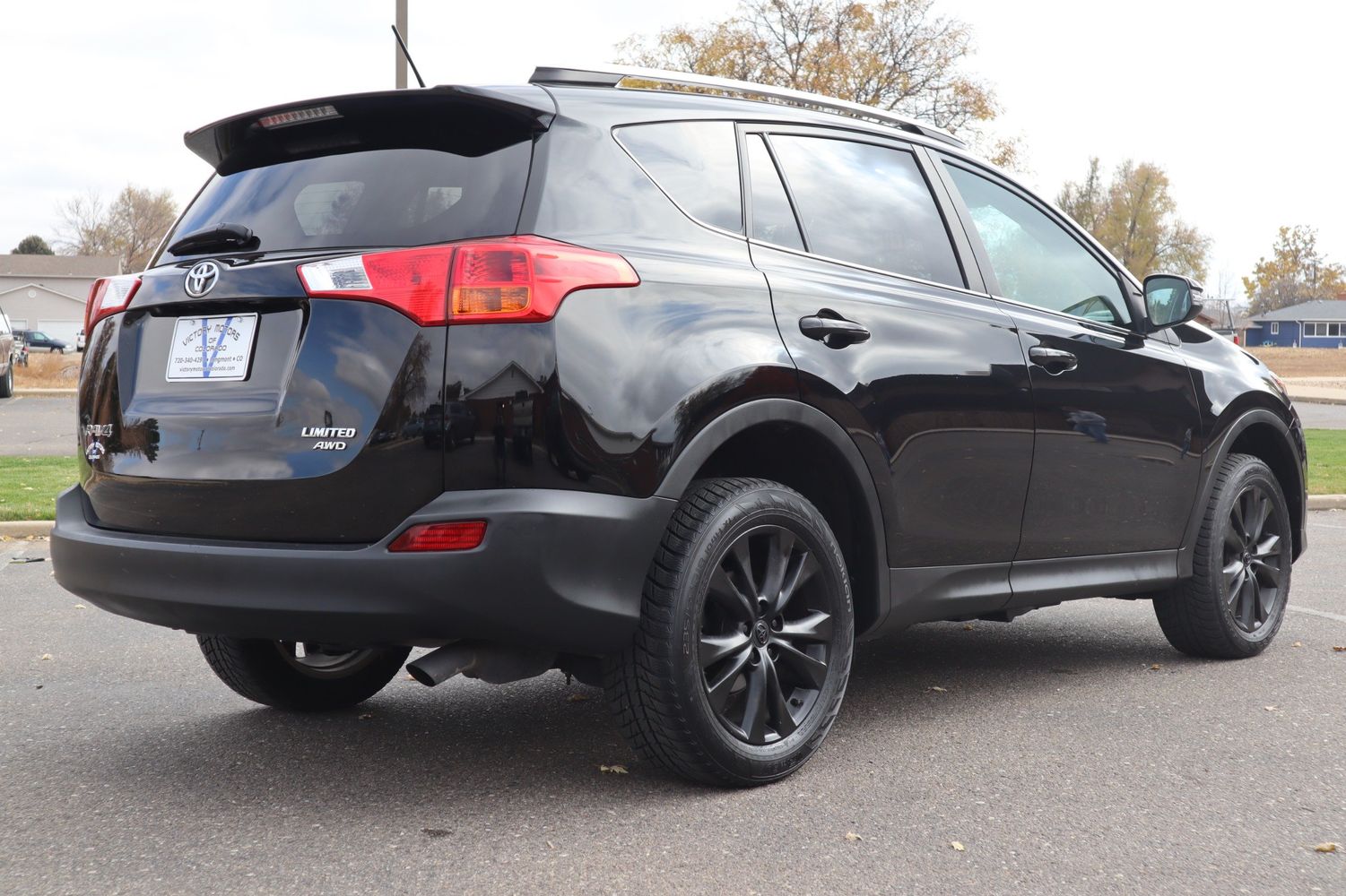 2015 Toyota RAV4 Limited | Victory Motors of Colorado