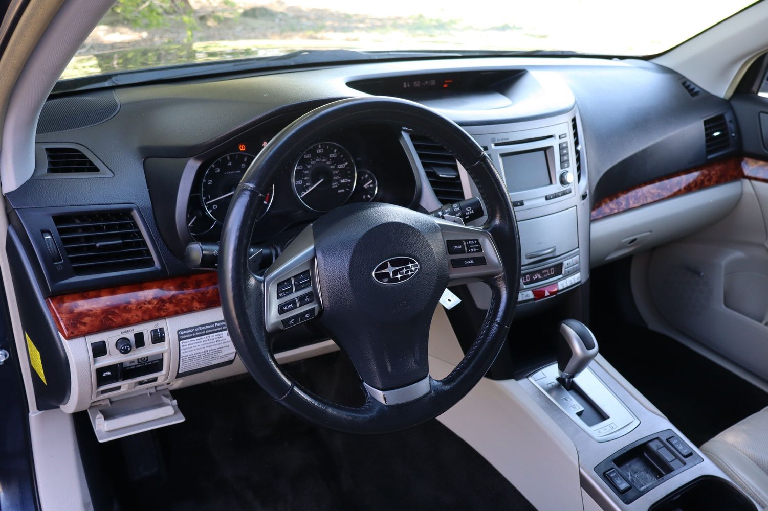 2012 Subaru Outback 2.5i Limited | Victory Motors of Colorado