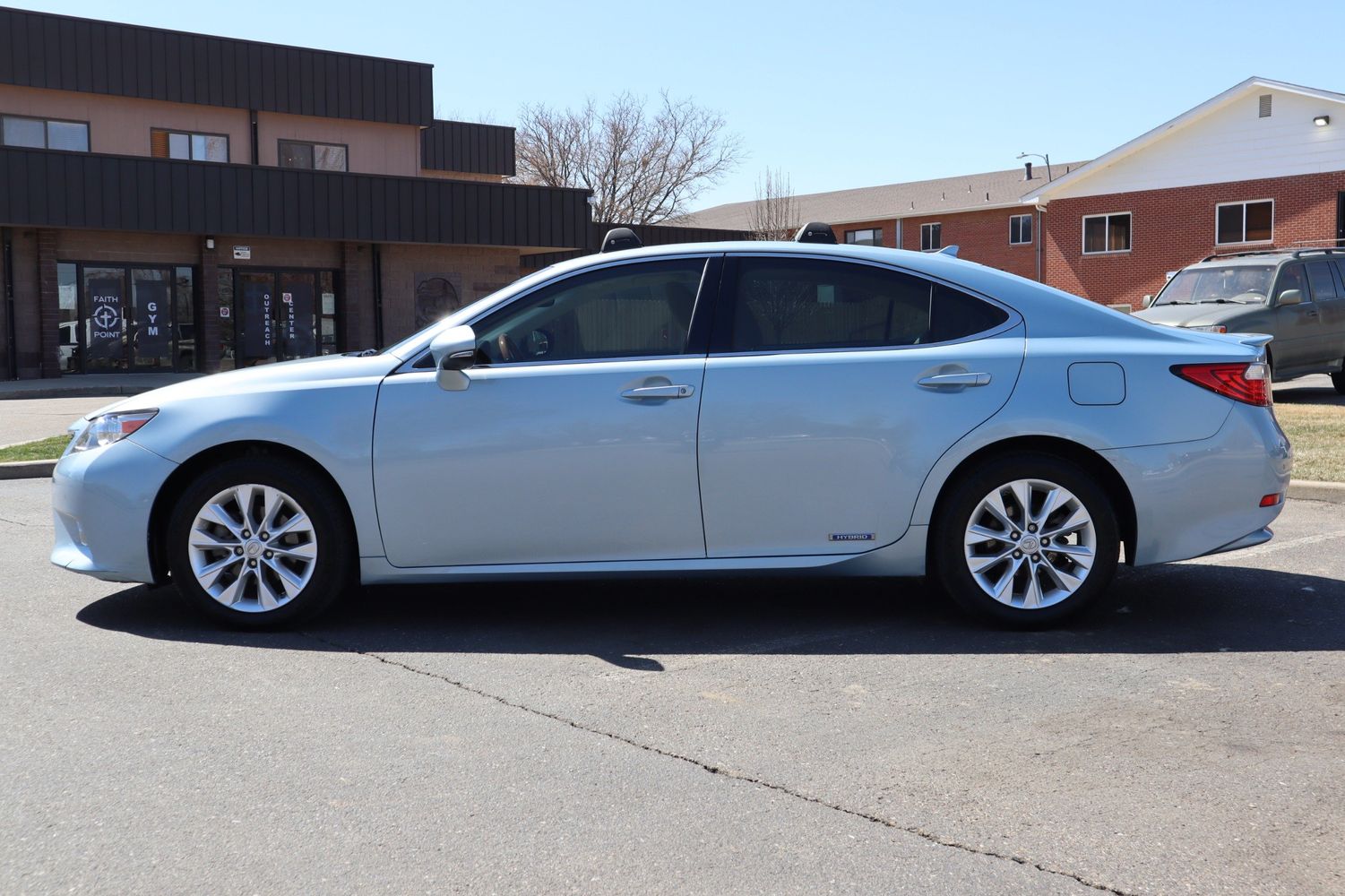 2013 Lexus ES 300h Base | Victory Motors of Colorado