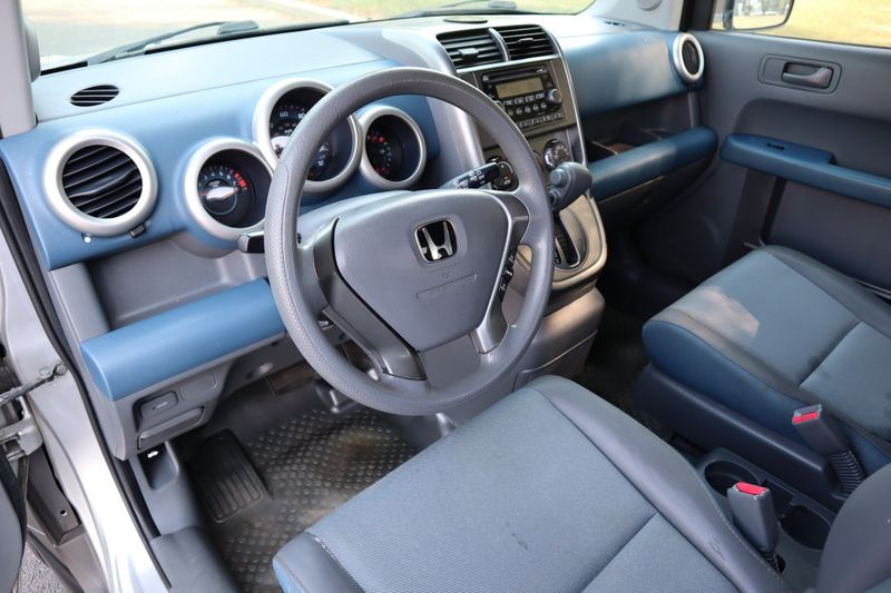2003 Honda Element Photos