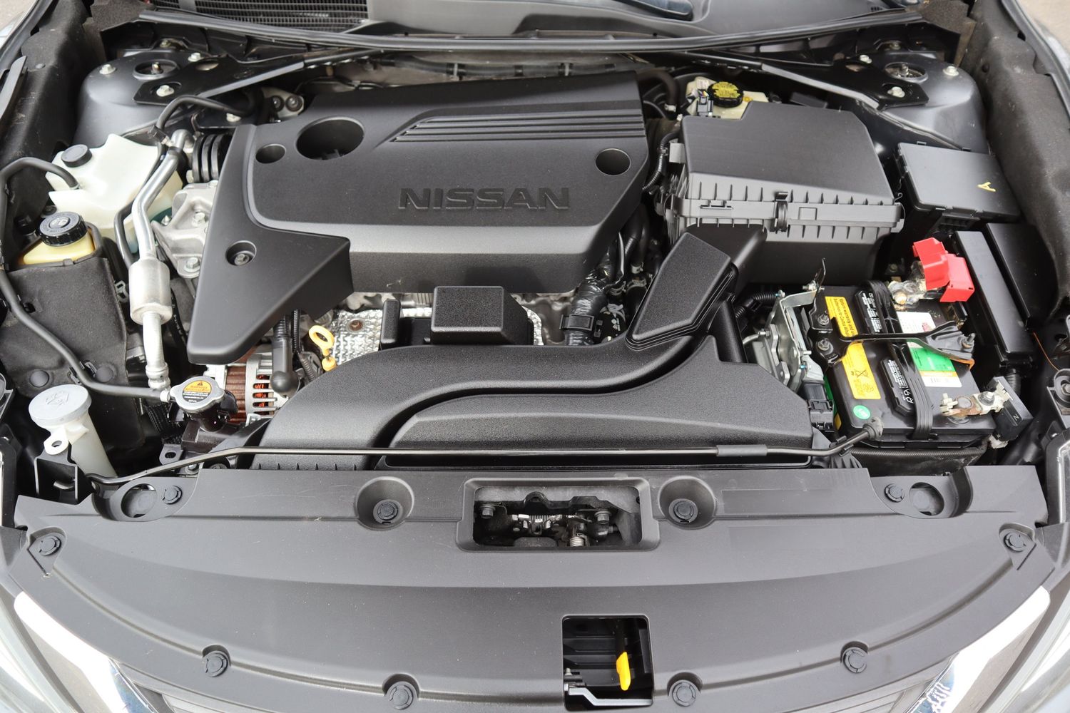 2016 Nissan Altima 2.5 S | Victory Motors of Colorado