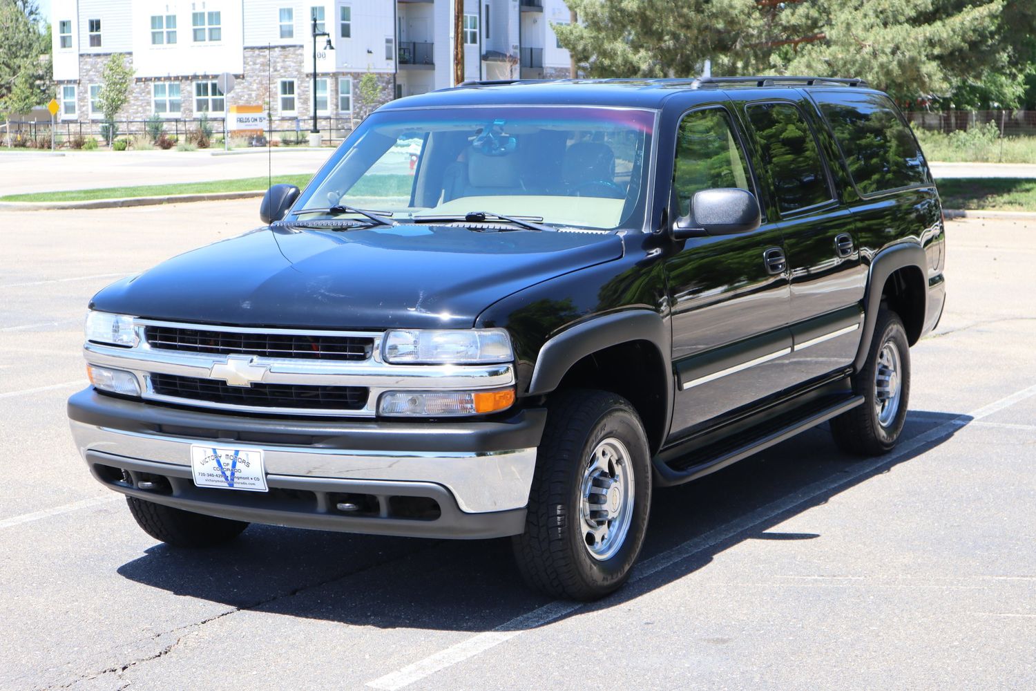 2003 Chevrolet Suburban 2500 LS | Victory Motors of Colorado
