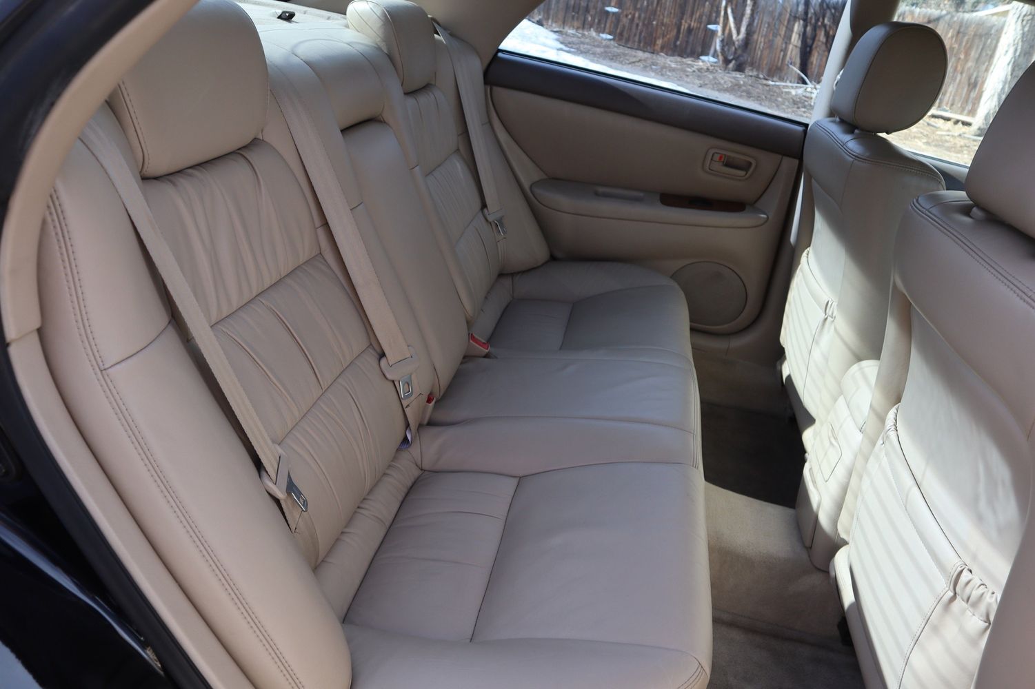 2000 Lexus ES 300 Base | Victory Motors of Colorado