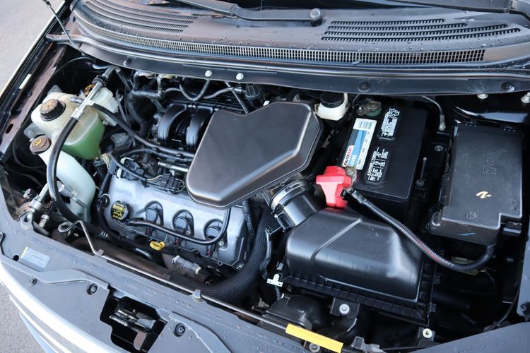 2010 Ford Edge Limited | Victory Motors of Colorado