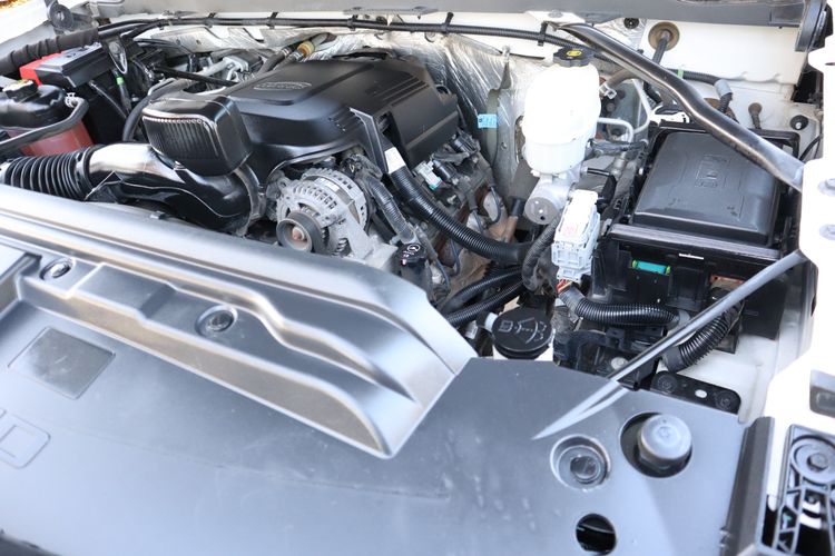 2016 Chevrolet Silverado LT | Victory Motors of Colorado