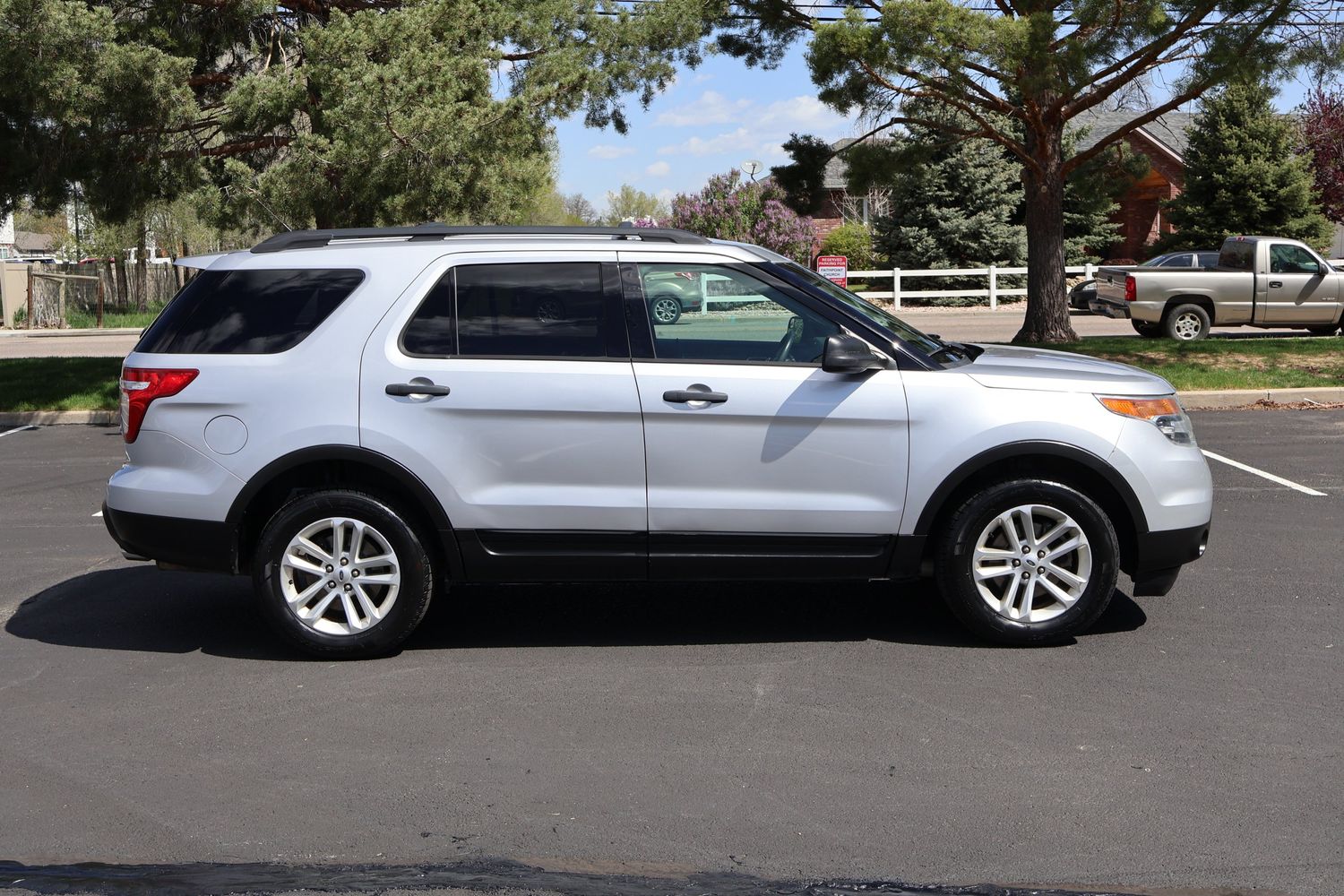 2015 Ford Explorer Base | Victory Motors of Colorado