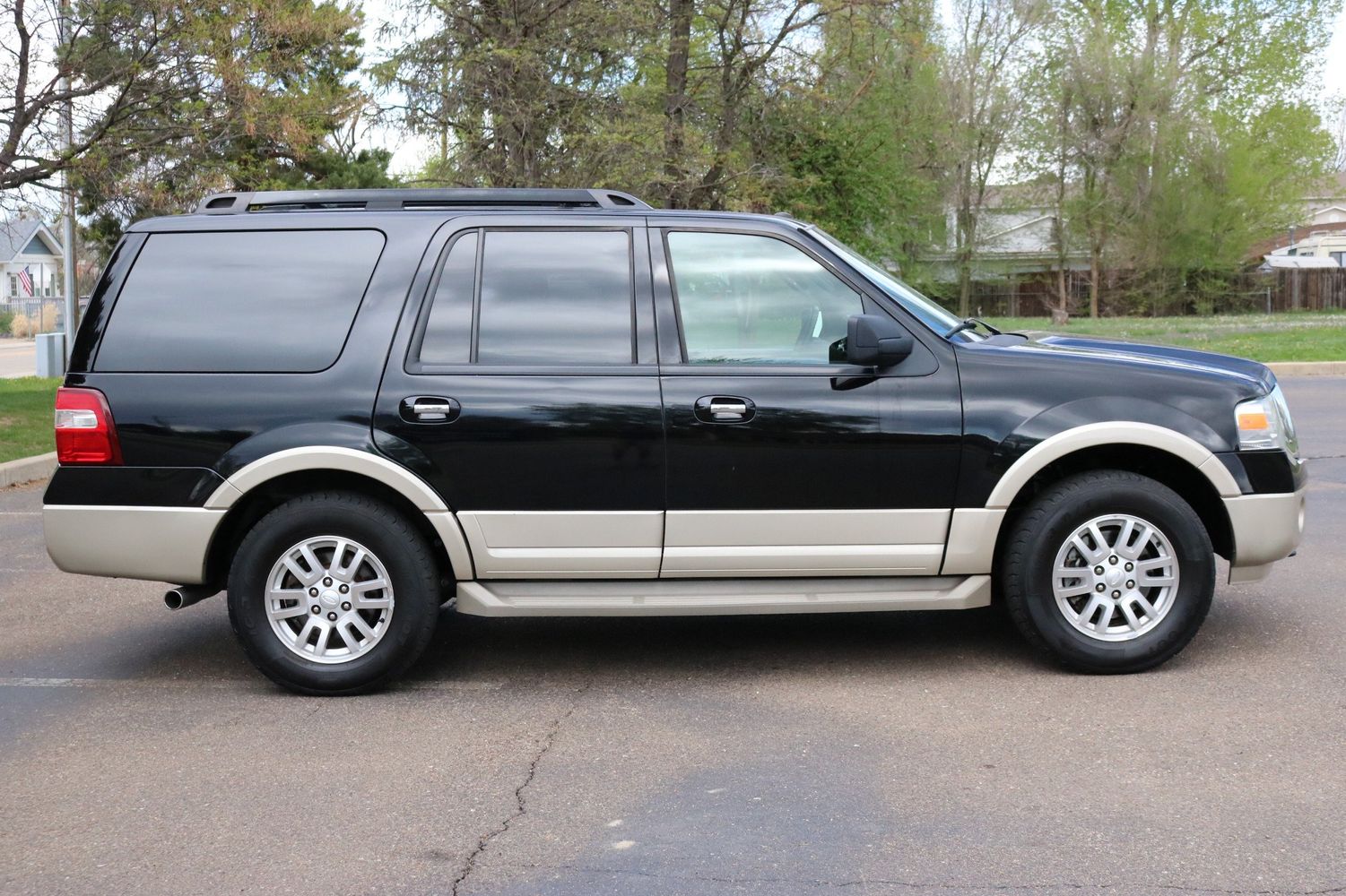 2009 Ford Expedition Eddie Bauer | Victory Motors of Colorado