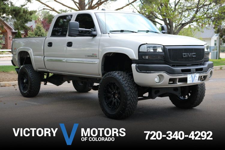 2004 GMC Sierra 2500HD | Victory Motors of Colorado